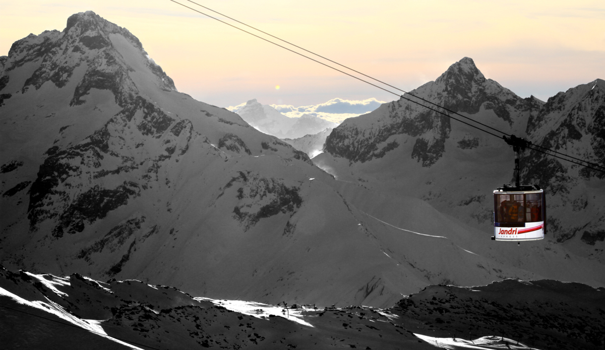 About the Ski Lift System in Les Deux Alpes