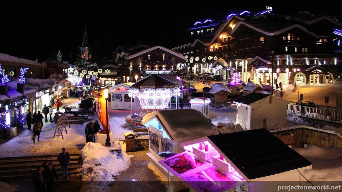 Christmas Market, Courchevel 1850