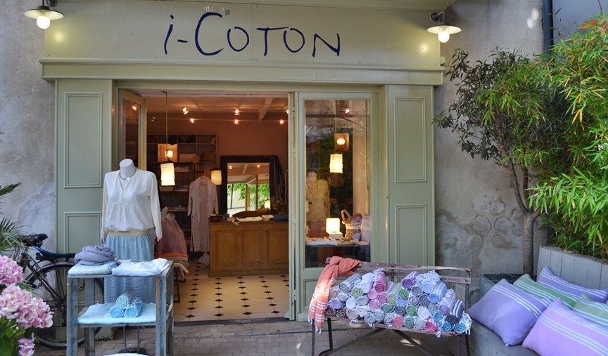 Shops in Avignon | SeeProvence.com