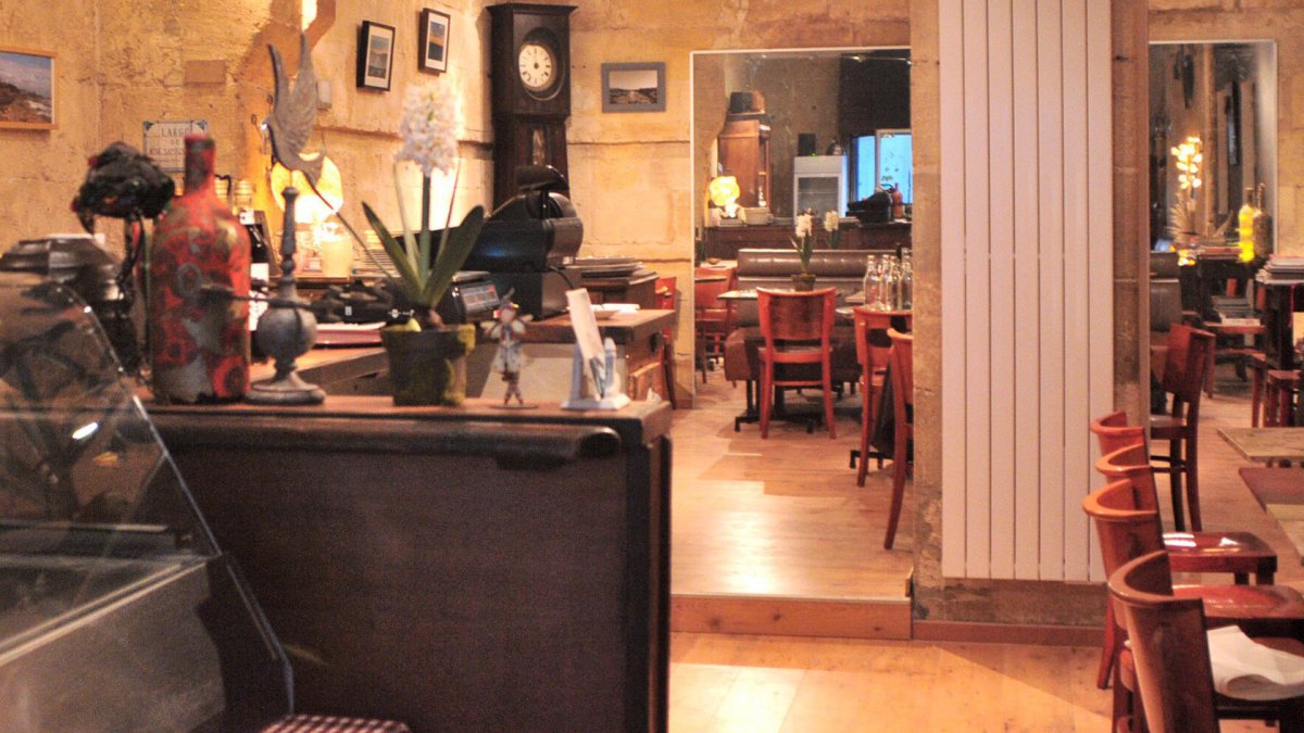 Cafes and delis in Bordeaux