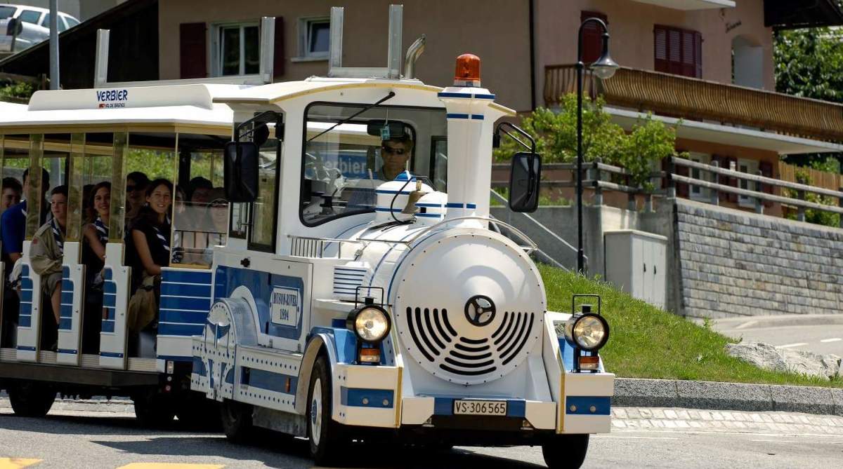 Mini-train tour of the villages of Bagnes, Verbier | SeeVerbier.com