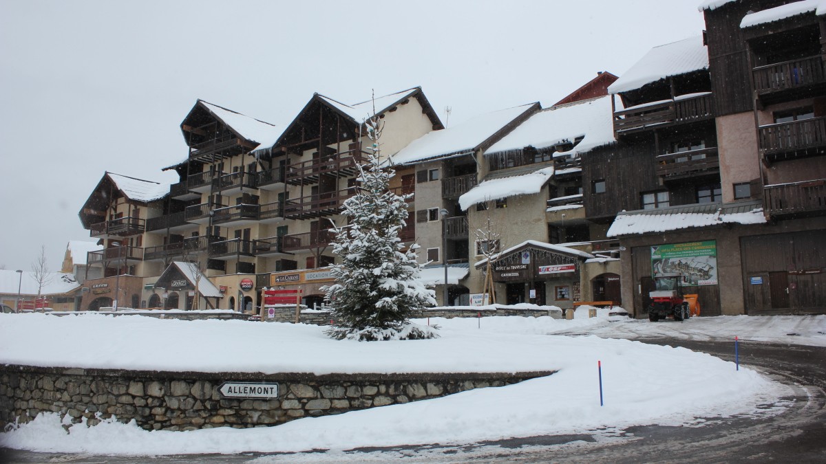 Villard Reculas Redevelopment | SeeAlpedHuez.com