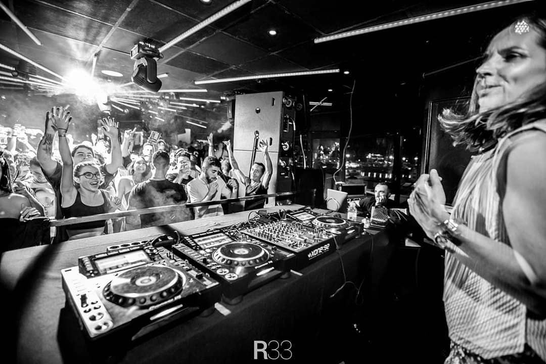 R33 at Wave Nightclub