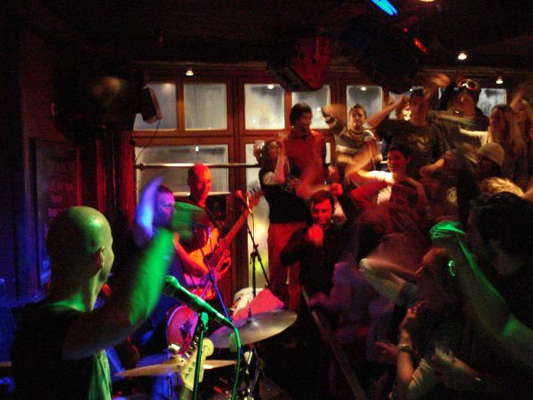 Nightlife Previews & Reviews in Chamonix | SeeChamonix.com